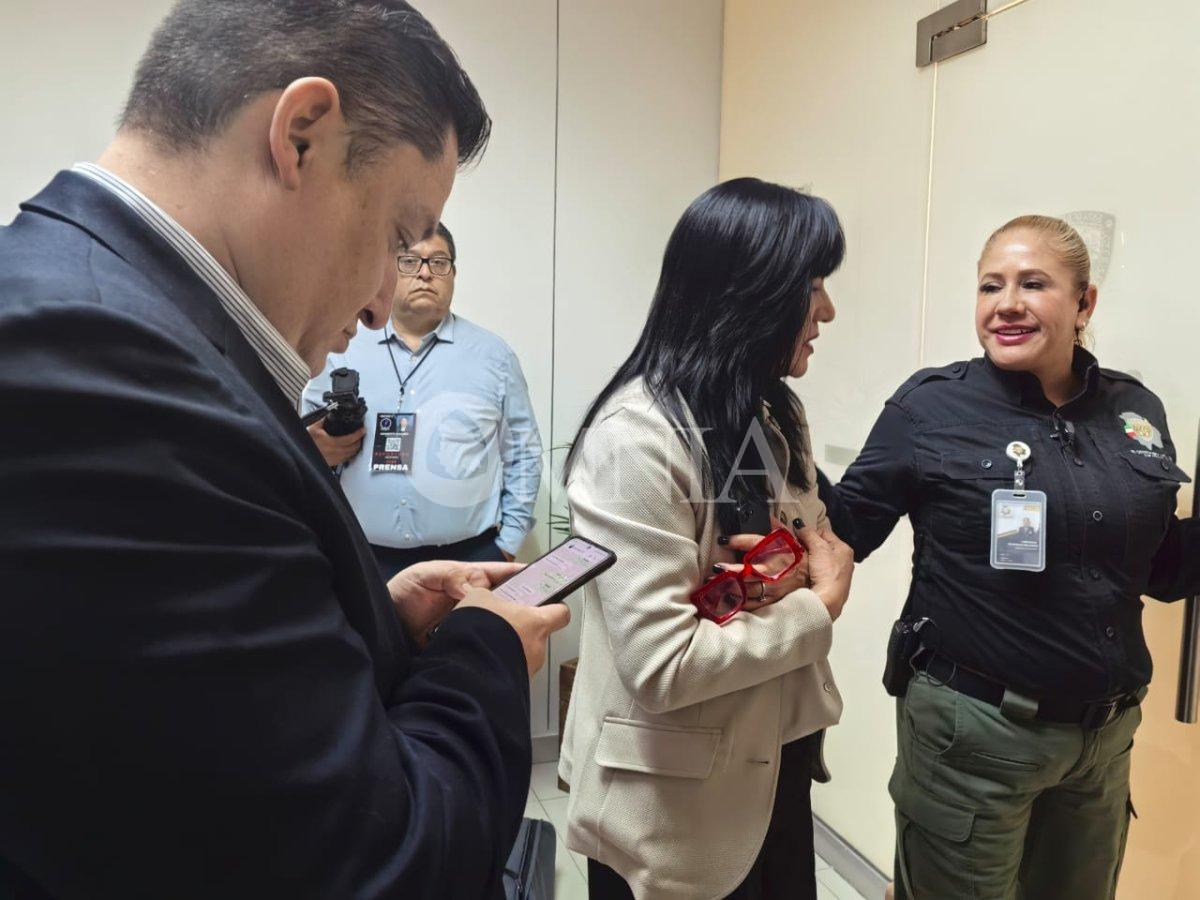 Manifestantes apoyados por Jael Argüelles revientan sesión del congreso ...